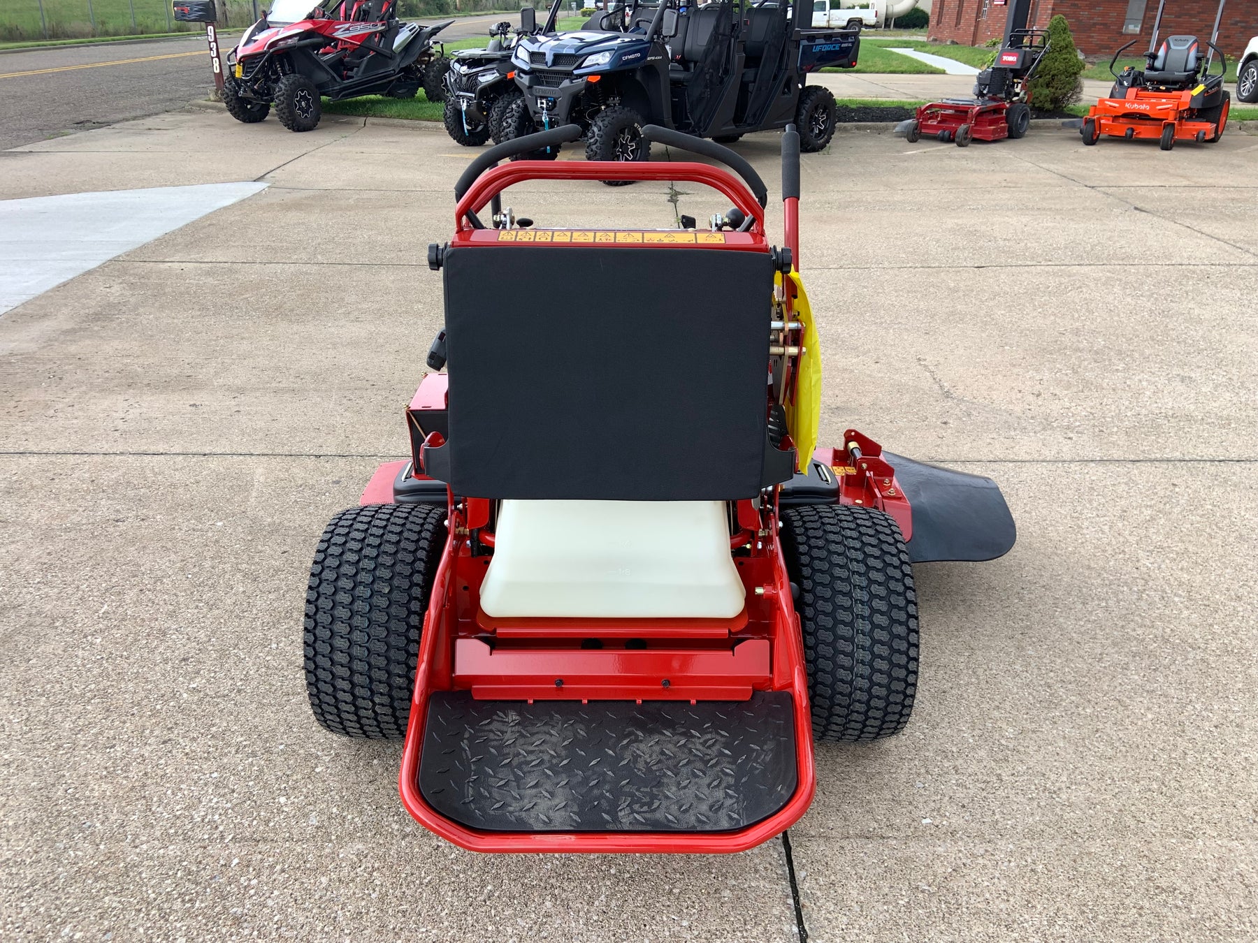 Toro Grandstand 52'' Kawasaki Engine 72505