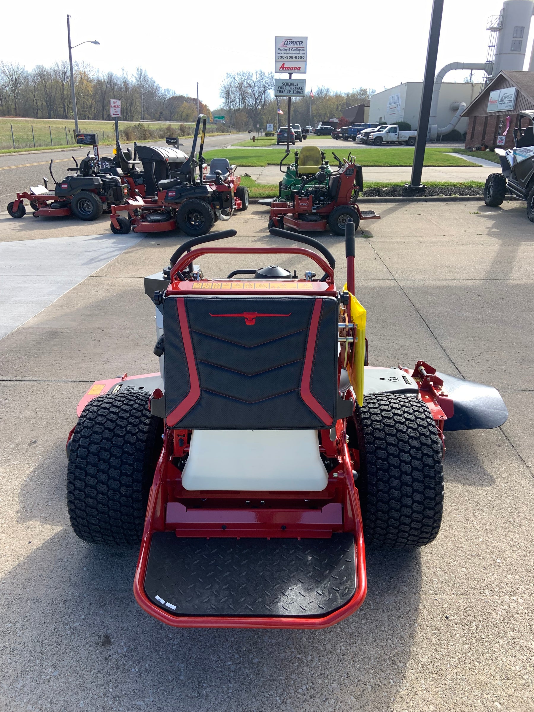 Toro Grandstand 72'' Stand On Commercial Mower