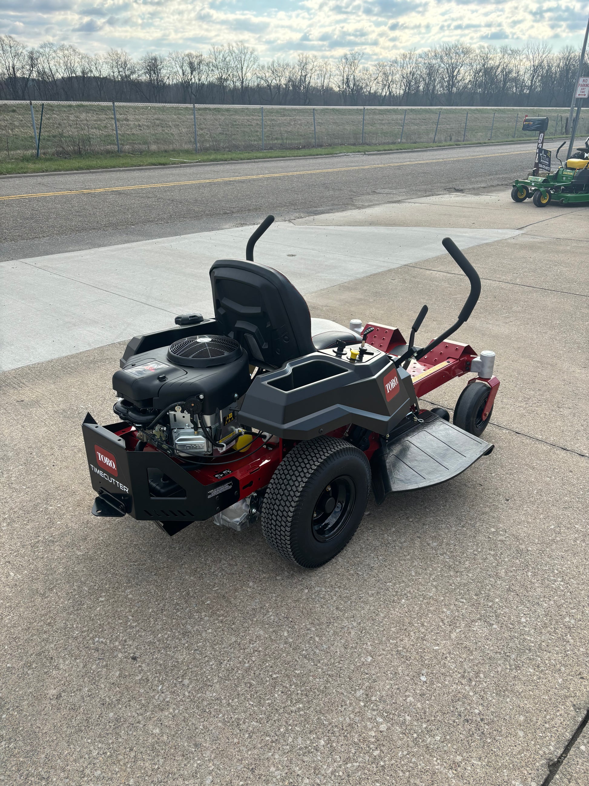 Toro 34" TimeCutter Zero Turn Mower – Procore Power Equipment